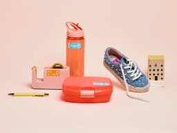 Starterspakket met labels voor het merken van spullen + kleding ...